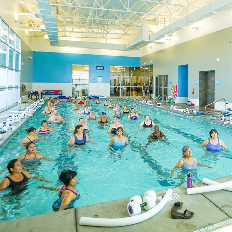 Does EOS Fitness Have a Pool? (Photos & Amenities Explained)